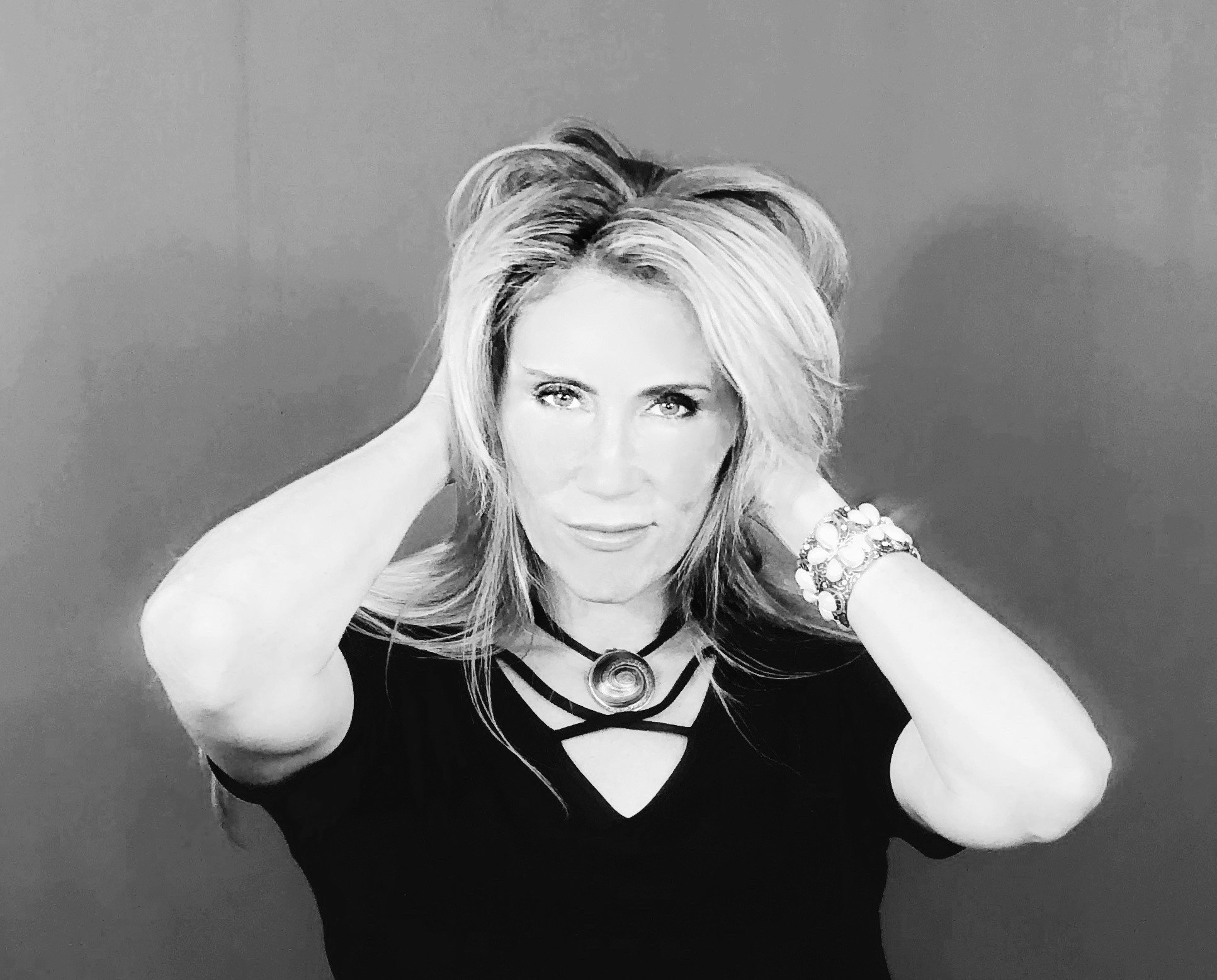 Nicole Sweet Rock Pop Synth